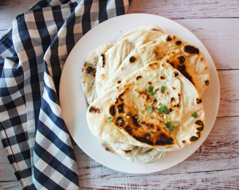 Homemade Naan / Tandoori Roti: Easy, Fluffy Flatbread
