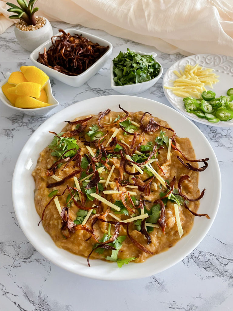 Haleem: Pakistani Meat & Grain Porridge