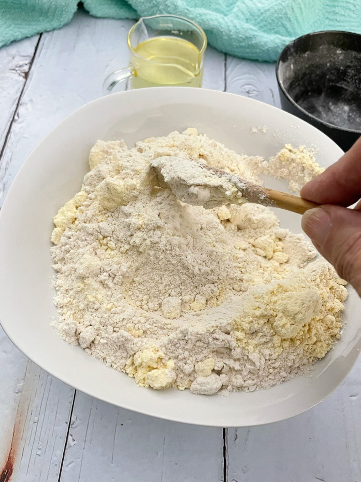 Churma Ladoo with Jaggery (step-by-step recipe)